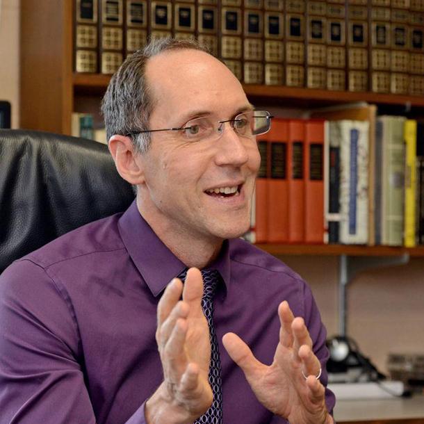 Dansk bog fik geolog og præst til at udforske arken - Udfordringen